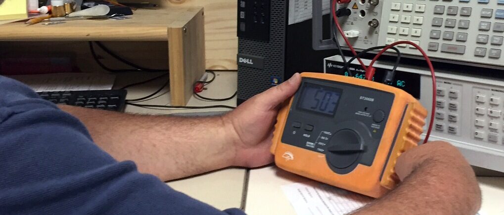 Calibrating an Oscilloscope - EML Calibration